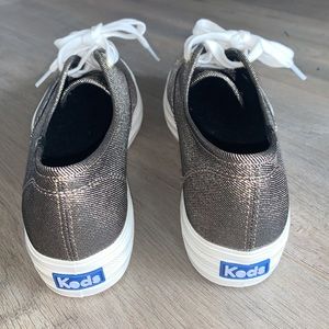 Keds | Shoes | Keds Metallic Dream Foam Sneakers Size 6 | Poshmark